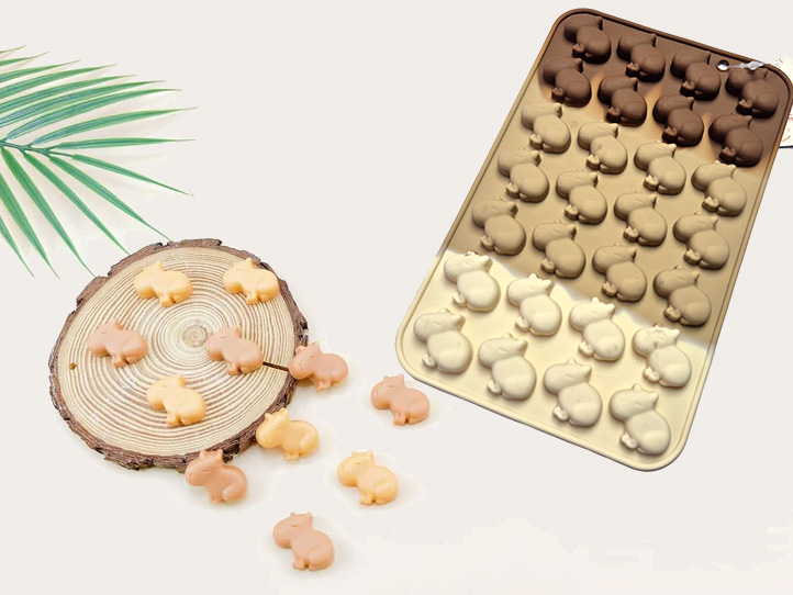 MOLDES DE SILICONA: MOLDE SILICONA TRICOLOR p/28 MINI CAPIBARA (4133) (CS2)